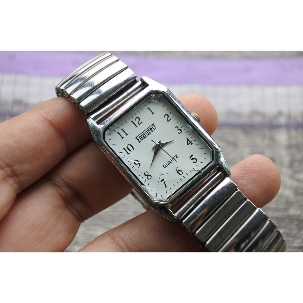 นาฬิกา Vintage มือสองญี่ปุ่น FEATURELY ระบบ QUARTZ ผู้ชาย ทรงสี่เหลี่ยม ...