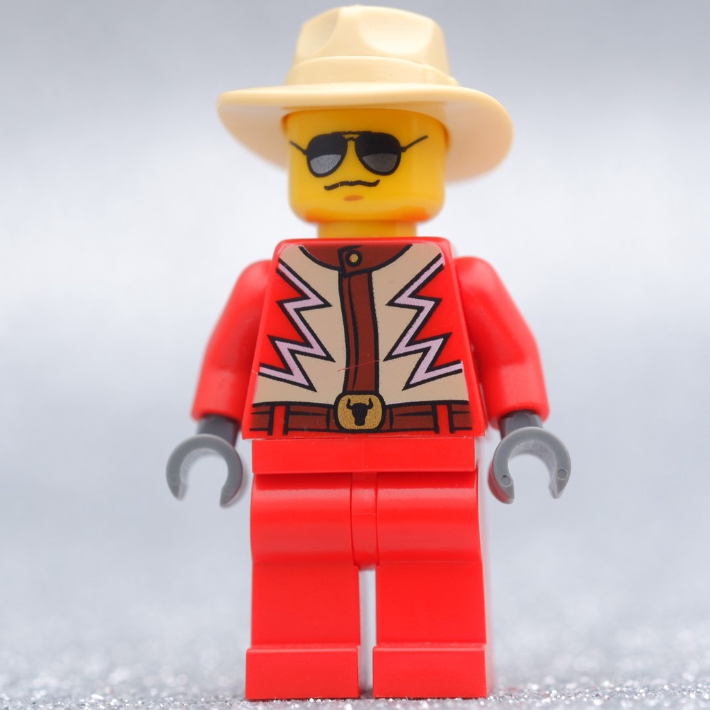 LEGO Red Jacket Zigzag TOWN & CITY - LEGO® Minifigures Authentic เลโก้ ...