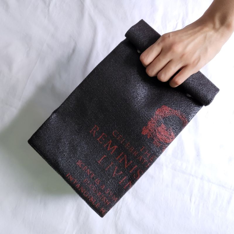 Kmkm Karma Karmet Everyday bag กระเป๋ากระสอบ อเนกประสงค์ ทรงถุง ปากพับ ...