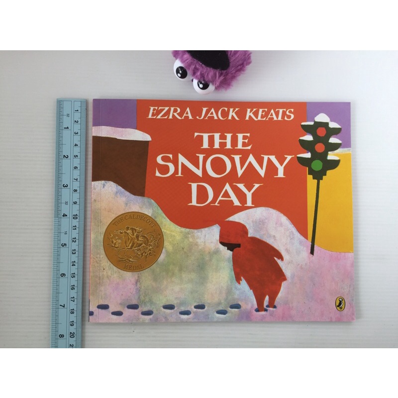 The Caldecott medal the Snowy day by Ezra jack keats หนังสือภาษาอังกฤษ ...