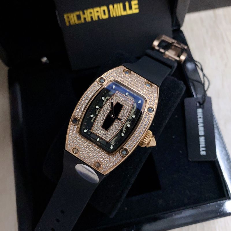 กดติดตามก่อนกดคำสั่งซื้อ นาฬิกาข้อมือ lady Rm fully diamond | Shopee ...