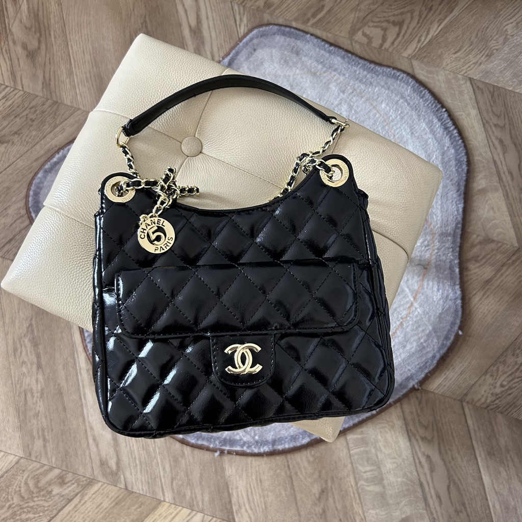 ♛Chane ชุดวันหยุดต้นฤดูใบไม้ผลิ Oil Wax Leather Chain Patent Messenger ...