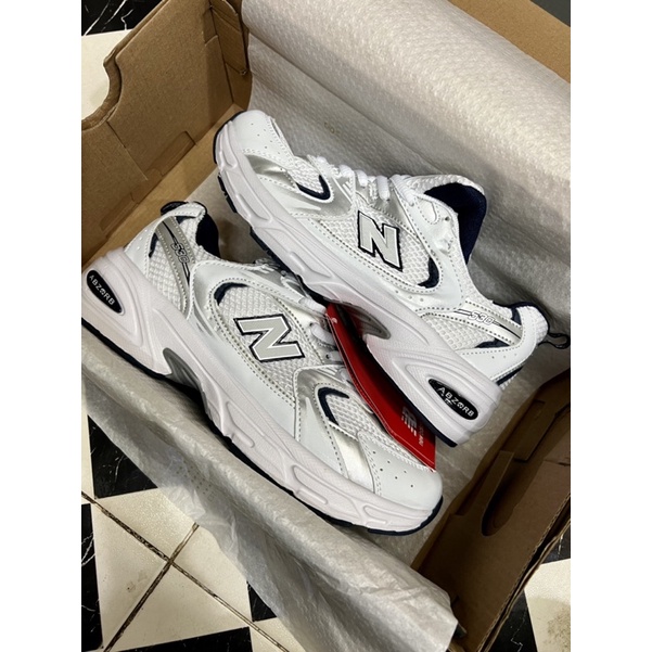 NB 530 new balance รองเท้าผ้าใบเก่าผู้หญิง และผู้ชาย📌 | Shopee Thailand