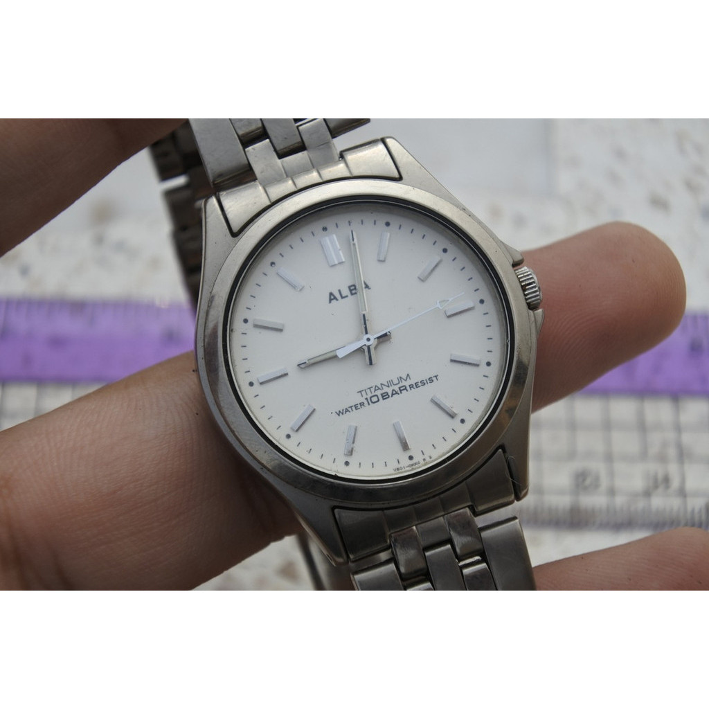 นาฬิกา Vintage มือสองญี่ปุ่น Alba Titanium V501 0BC0 ผู้ชาย ทรงกลม ระบบ Quartz ขนาด36mm ใช้งาน ...