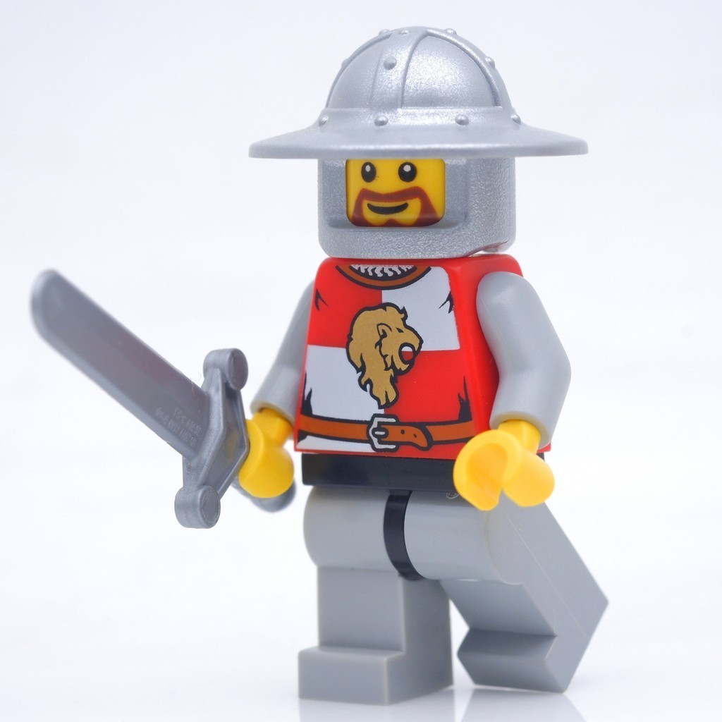 LEGO Lion Knight Quarters Castle & Kingdom | Shopee Thailand