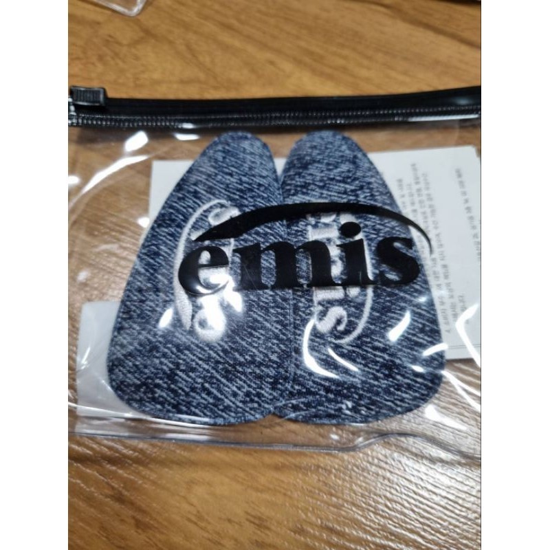 พร้อมส่ง กิ๊บติดผม emis รุ่นตัวใหญ่ หลากหลายสี | Shopee Thailand