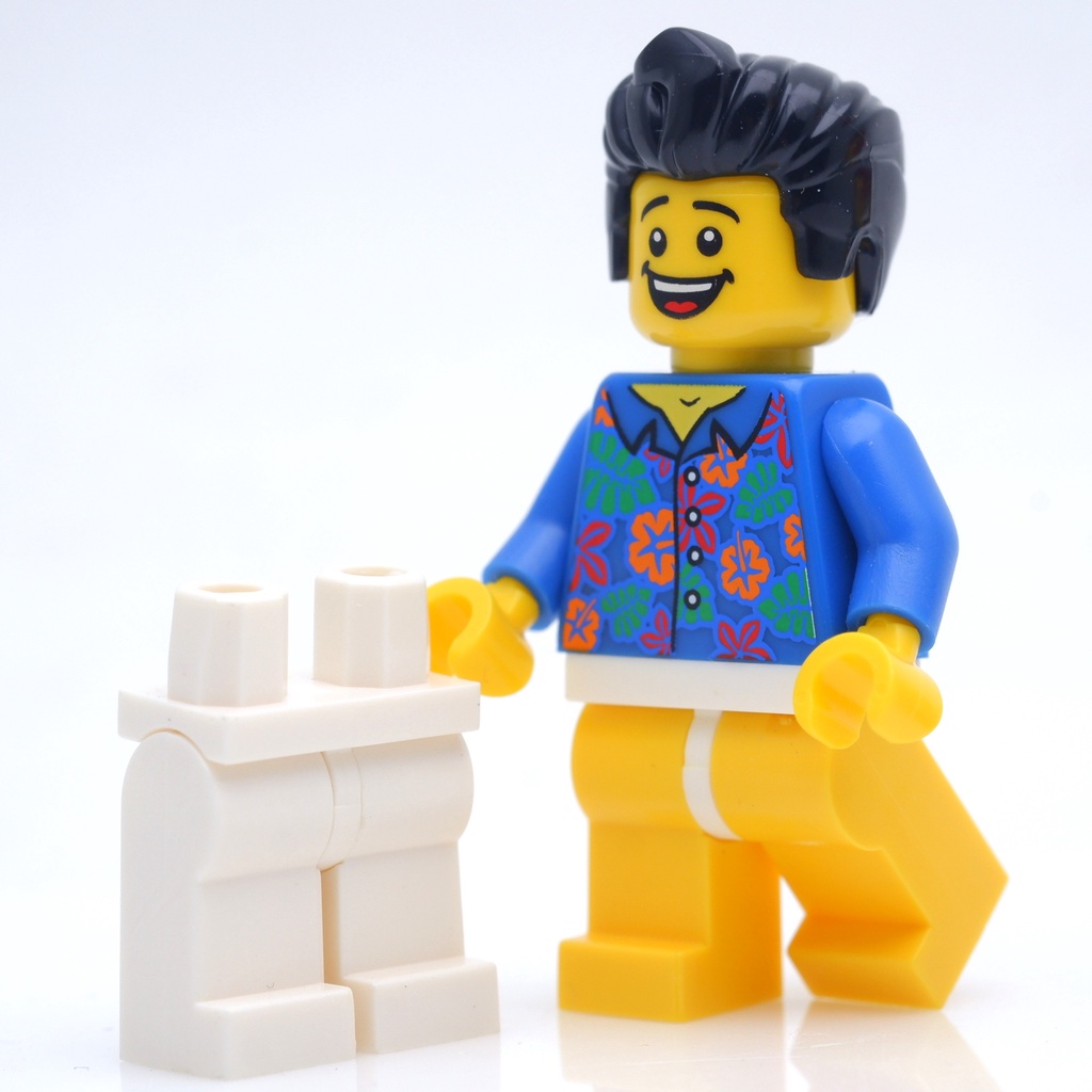 LEGO Where are my Pants? Guy Series The LEGO Movie Minifigures Series ...