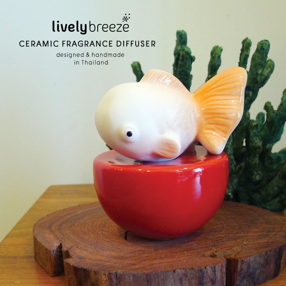 LIVELY BREEZE เครื่องหอมเซรามิกรูปปลาทอง (Lucky Goldfish Ceramic ...