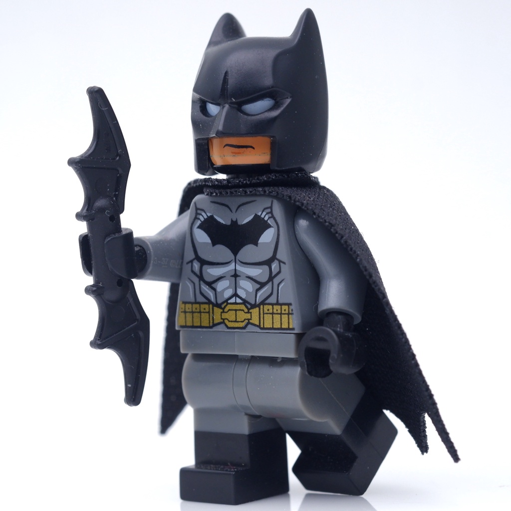 LEGO Batman Gray Suit Black Boots *used มือสองสภาพดี Hero DC | Shopee ...
