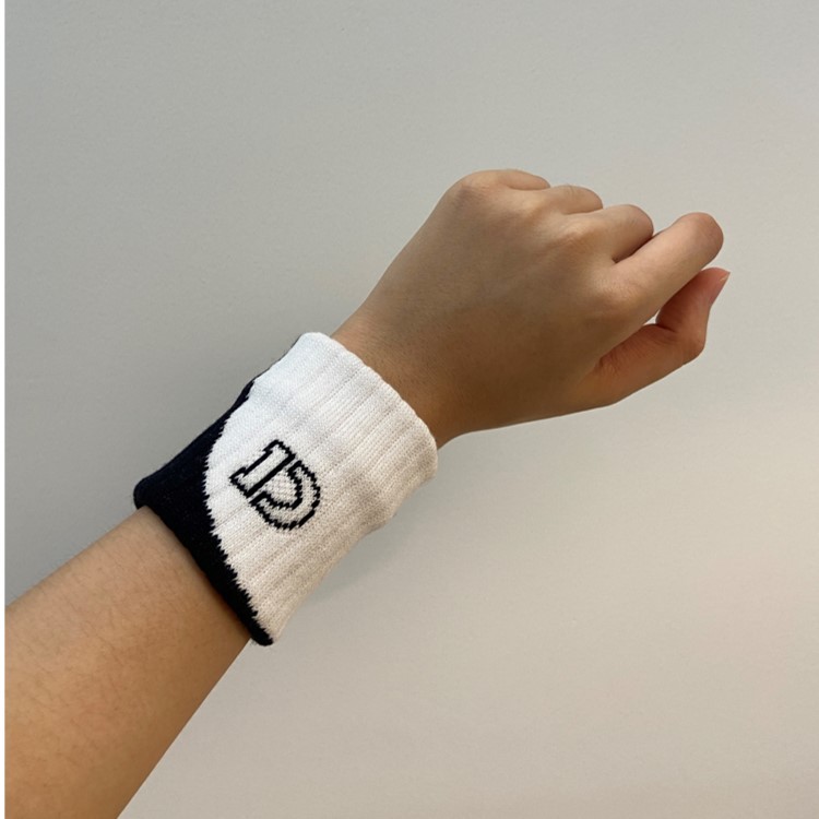 DSTEP ผ้ารัดข้อมือ ปลอกข้อมือ ที่รัดข้อมือ ผ้ารัดข้อมือ แบดมินตัน ...