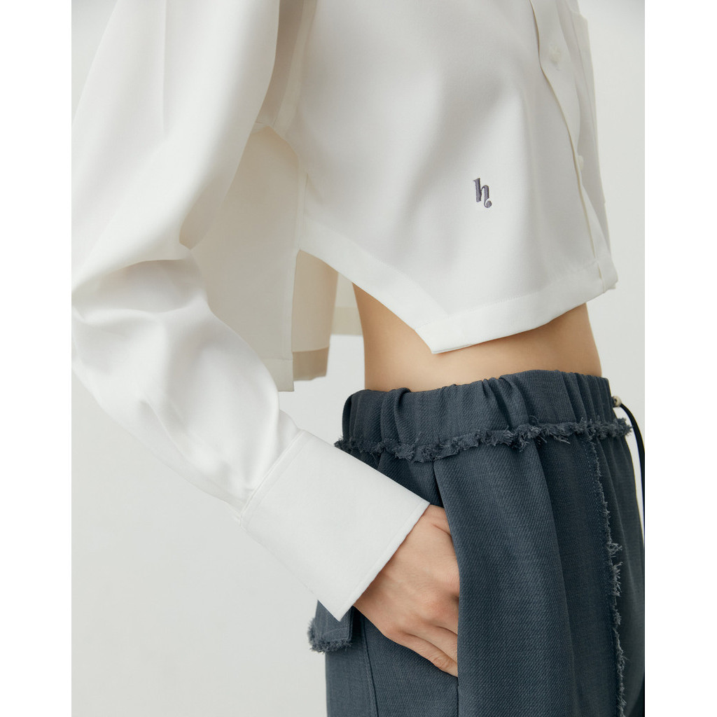(สีขาวพร้อมจัดส่งวันที่ 26 เมษายน) Hounddown - The Half Moon Crop Shirt ...