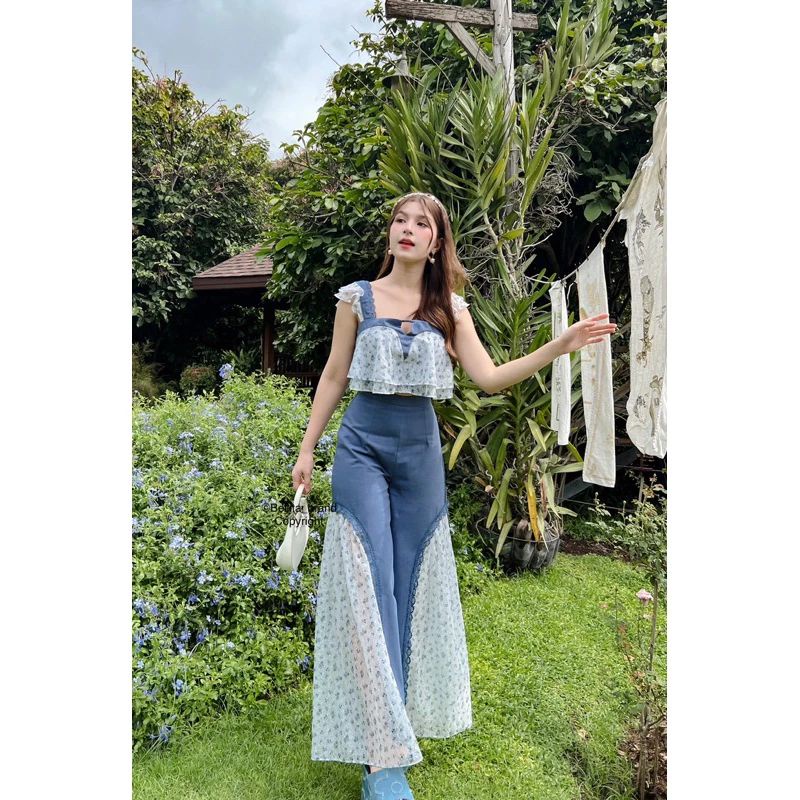 (มือ1)ป้าย Bellita brand(L)::ชุดเซ็ตเสื้อครอปชายระบาย+กก.ขาบานตัดต่อผ้าลายดอก [11/10] | Shopee ...