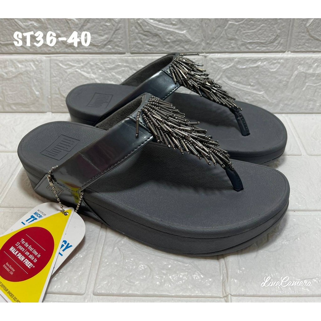 FitFlop รุ่น RUMBA OMBRÉ-BEADED TOE-POST SANDALS | Shopee Thailand