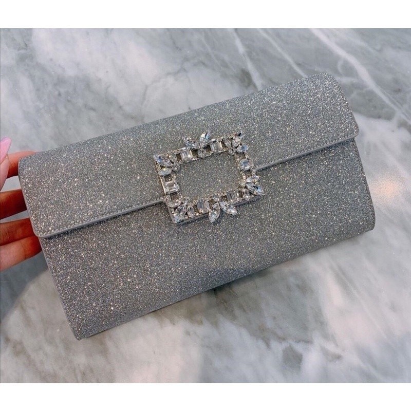 Pre order ราคา8000 Roger Vivier Broche คลัทช์ เพชร ผู้หญิง Size:24 x 13 ...