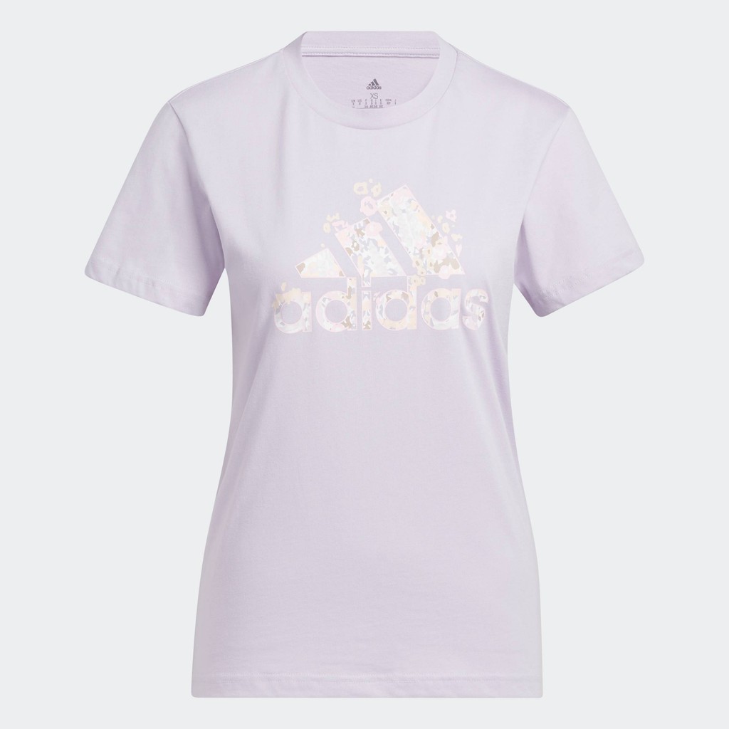 adidas ไลฟ์สไตล์ เสื้อยืดพิมพ์ลาย Floral Badge of Sport ผู้หญิง สีม่วง ...