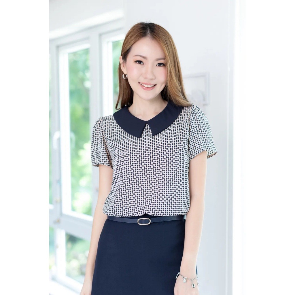 Narinari : MT1301 Point Collar Blouse – เสื้อปกบัวแหลม | Shopee Thailand