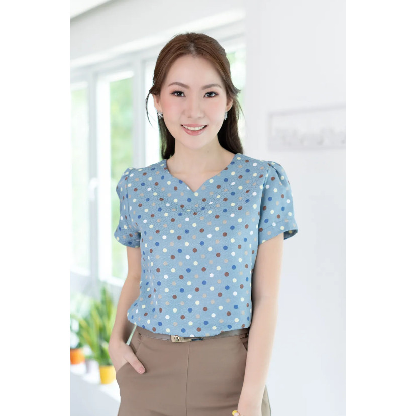 Narinari : MT0206 Folded Sleeve Blouse เสื้อแขนจีบ ผ้าทอมีลายในตัว | Shopee Thailand