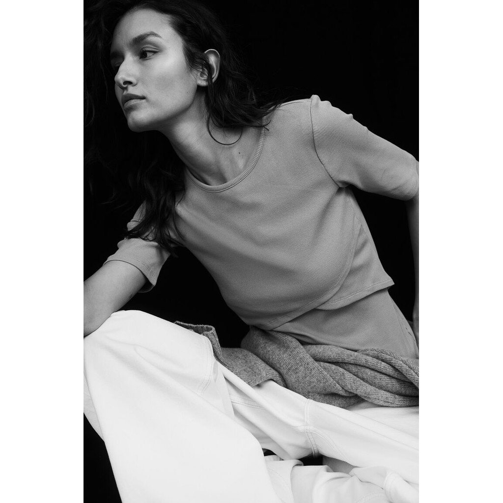 H&M MAMA Before & After เสื้อให้นมบุตร แพ็ก 2 ชิ้น Women MAMA 2-pack Before & After nursing tops ...