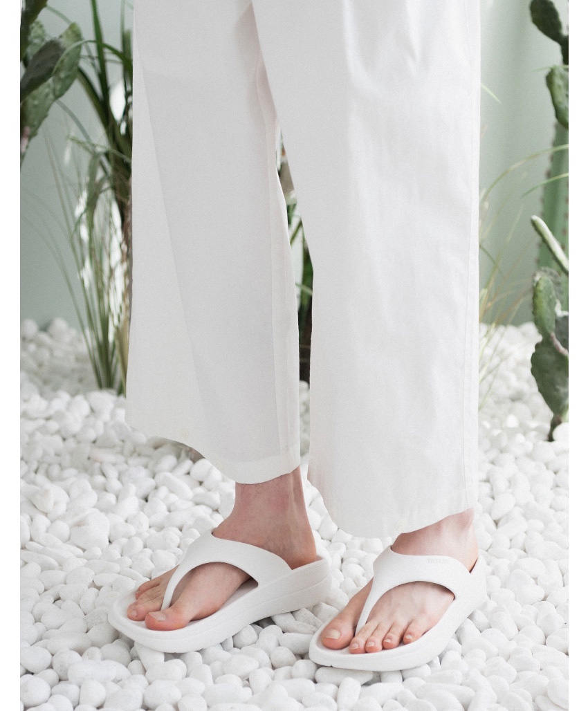 Shoopen X BISLOW รองเท้าฟื้นตัว แบบสวม | Shopee Thailand