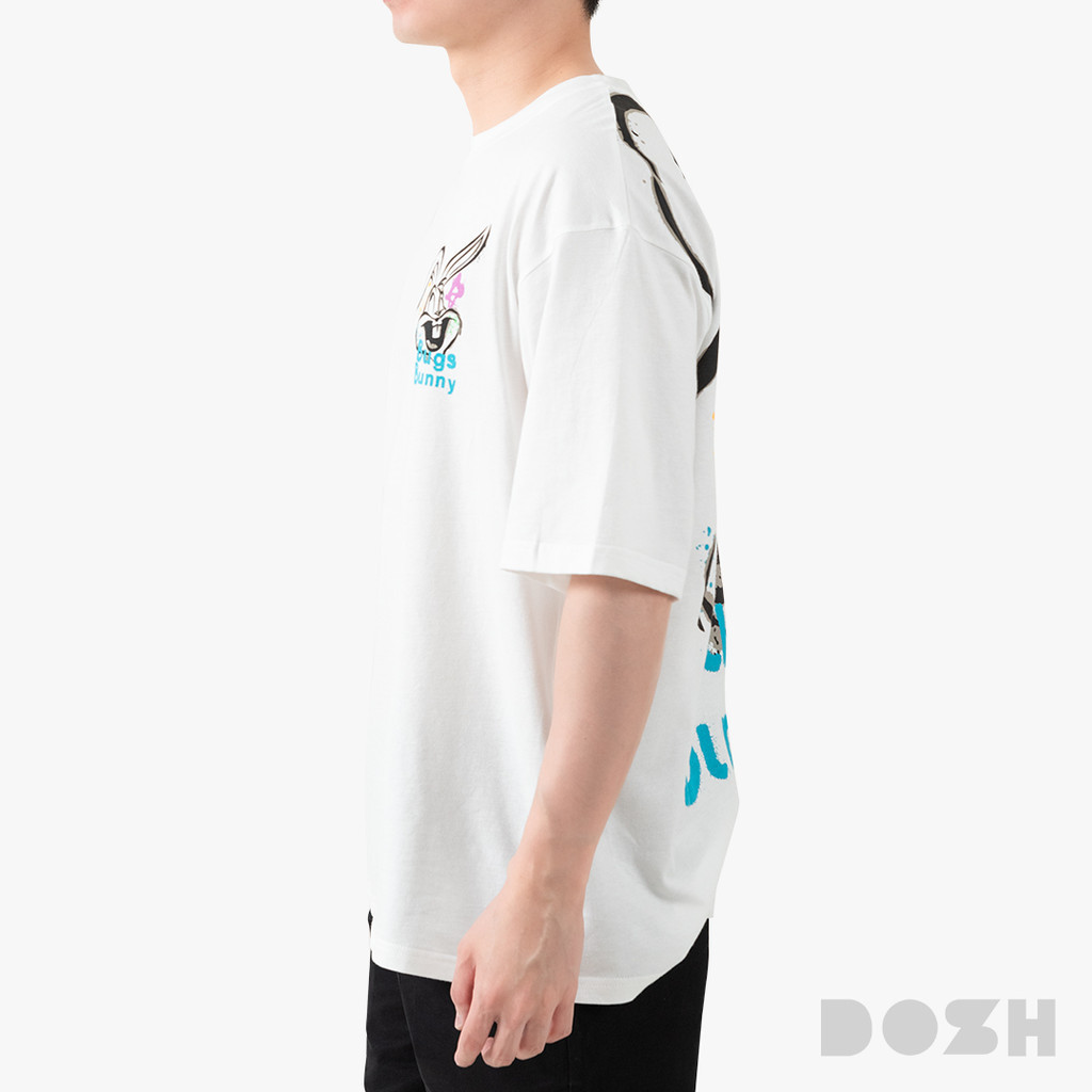 DOSH OVERSIZED LOONEY TUNES STREET ART เสื้อยืดโอเวอร์ไซส์ DLTMT5013-OW ...