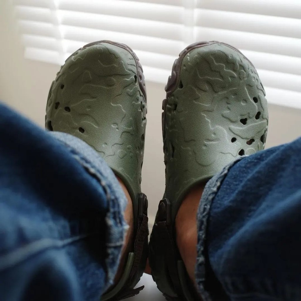 Crocs รองเท้าแตะ รองเท้ารัดส้น ND UX AllTerrain Clog 208391-32C (3290 ...