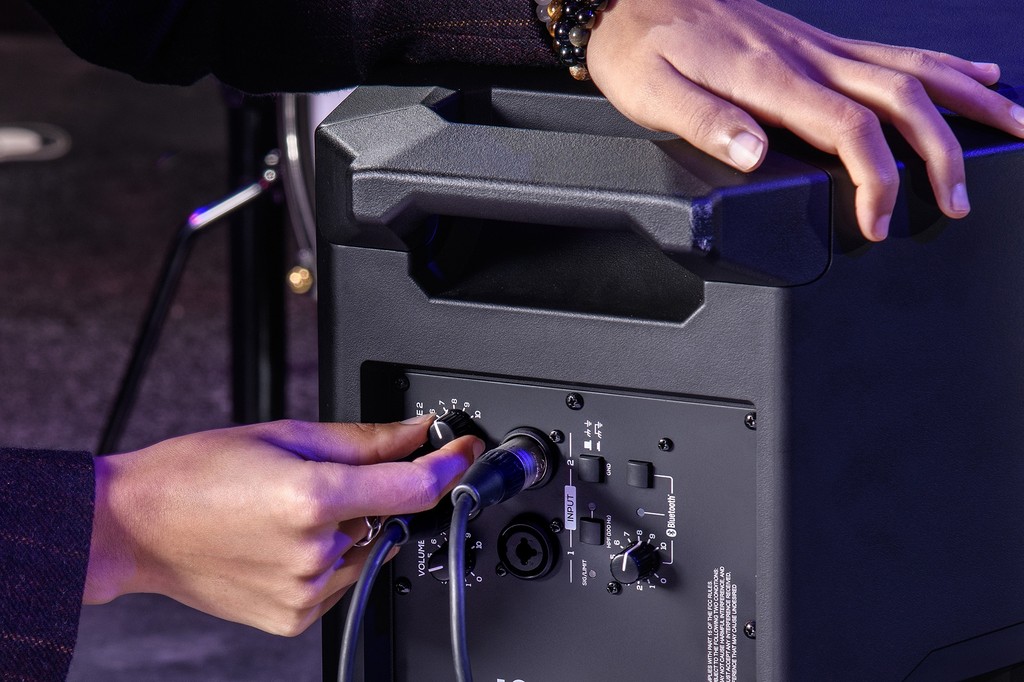 Alesis STRIKE AMP 12 MK2 แอมป์กลองไฟฟ้า ขนาด12 นิ้วเสียงคมชัดทุกย่าน Bluetooth (Proplugin ...