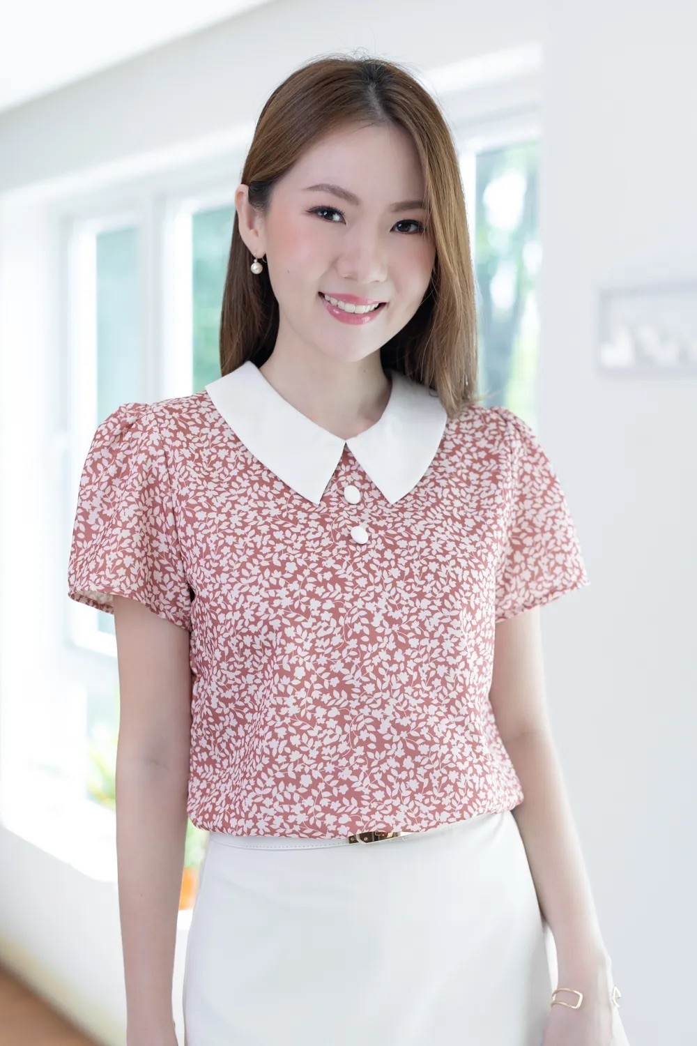 Narinari : MT1301 Double Button Point Collar Blouse เสื้อปกบัว แต่งกระดุมคู่หน้า | Shopee Thailand