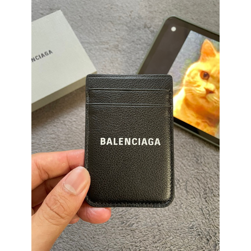 BLCG Magsafe wallet (Rep) | Shopee Thailand