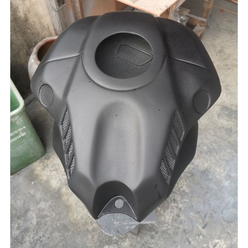 Tank cover (ครอบถังแต่งตัวเก่า ทรง R1) R3 2015-2020 | Shopee Thailand
