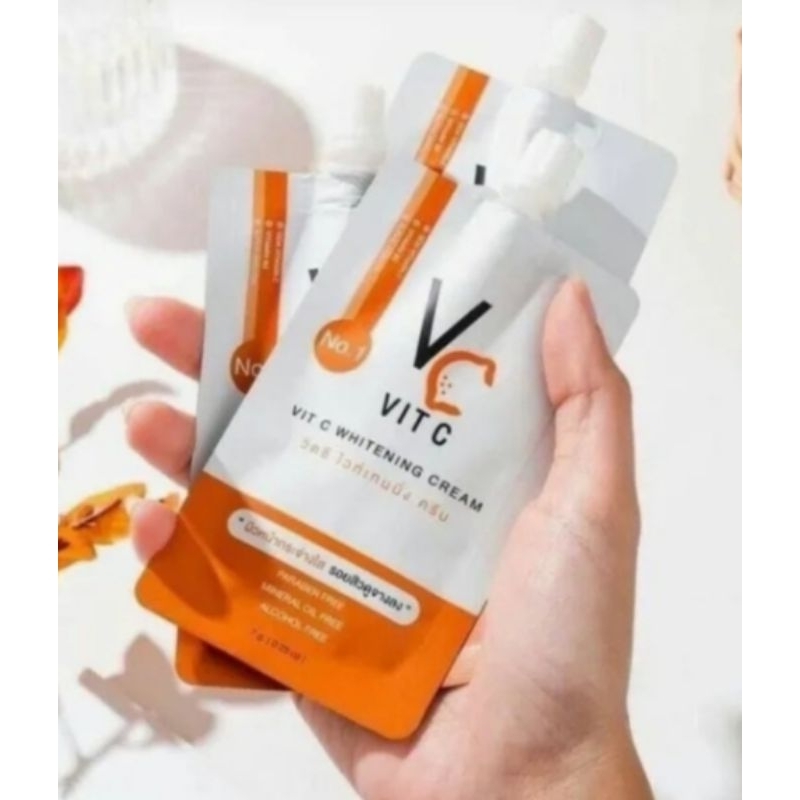 VC ครีม 3 ชิ้น 92 บาท | Shopee Thailand
