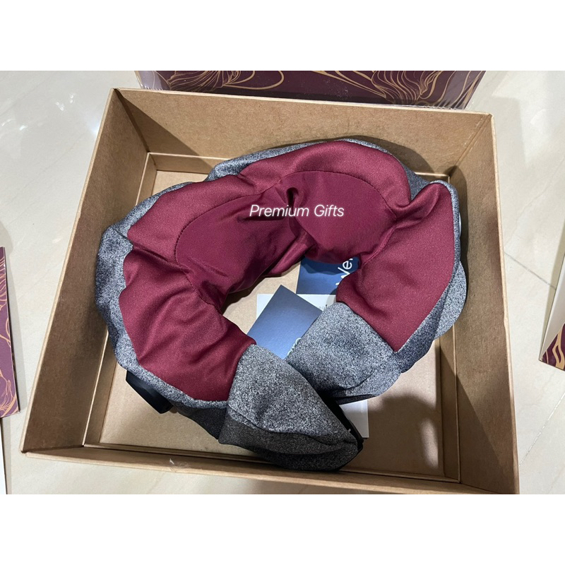 Kbank the wisdom ของขวัญปีใหม่ 2566 หมอนนวดรองคอไฟฟ้าแบบไร้สาย ยี่ห้อ ...