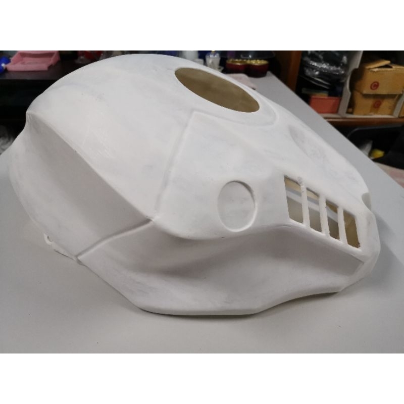 Tank cover (ครอบถังแต่งตัวเก่า ทรง R1) R3 2015-2020 | Shopee Thailand