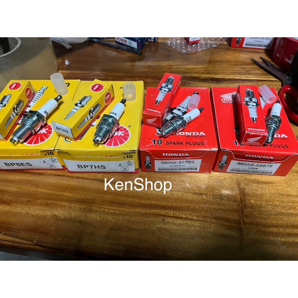 (10หัว/กล่อง) หัวเทียนรถมอเตอร์ไซค์ สำหรับเครื่องยนต์ 2 และ 4 จังหวะ Honda NGK u16 cr8e bp7hs ...