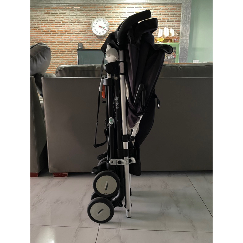รถเข็นเด็ก japan Aprica ก้านร่ม มือ 2 | Shopee Thailand