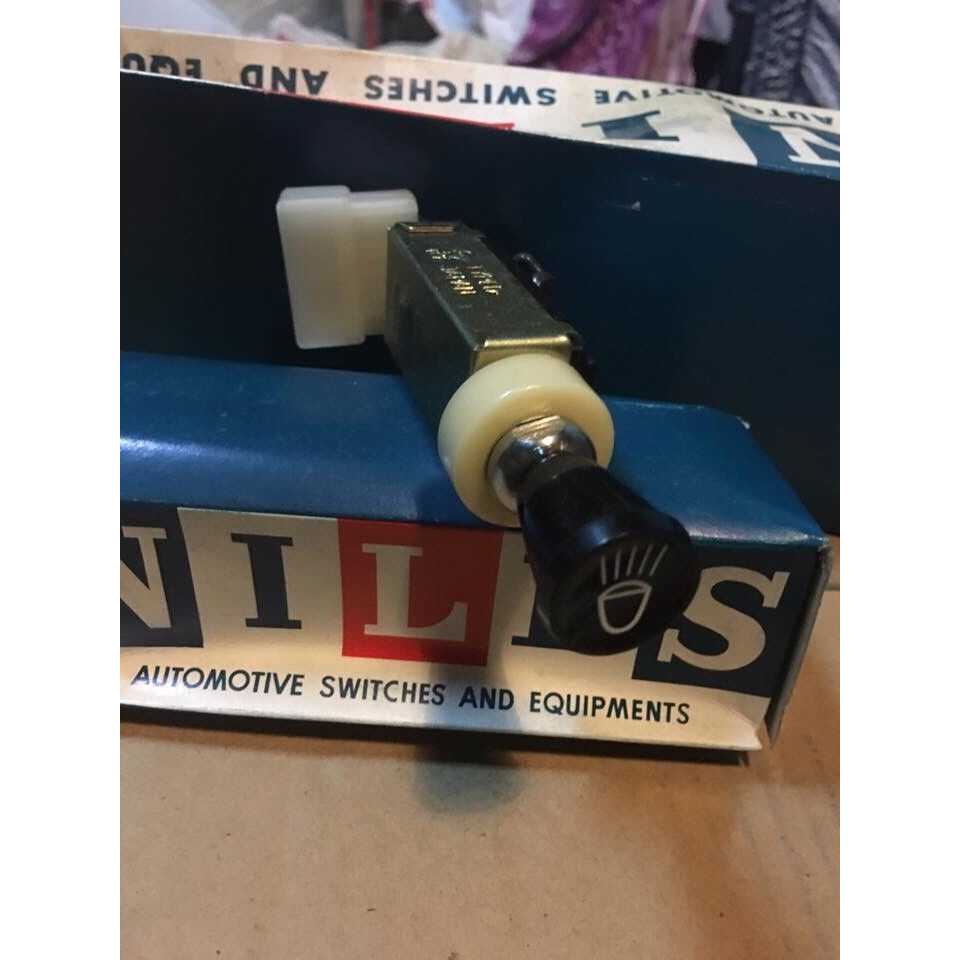 สวิทช์ดึงไฟหน้า ดัทสัน นิสสัน 521 620 ของแท้ NILES JAPAN DATSUN 521 520 ...