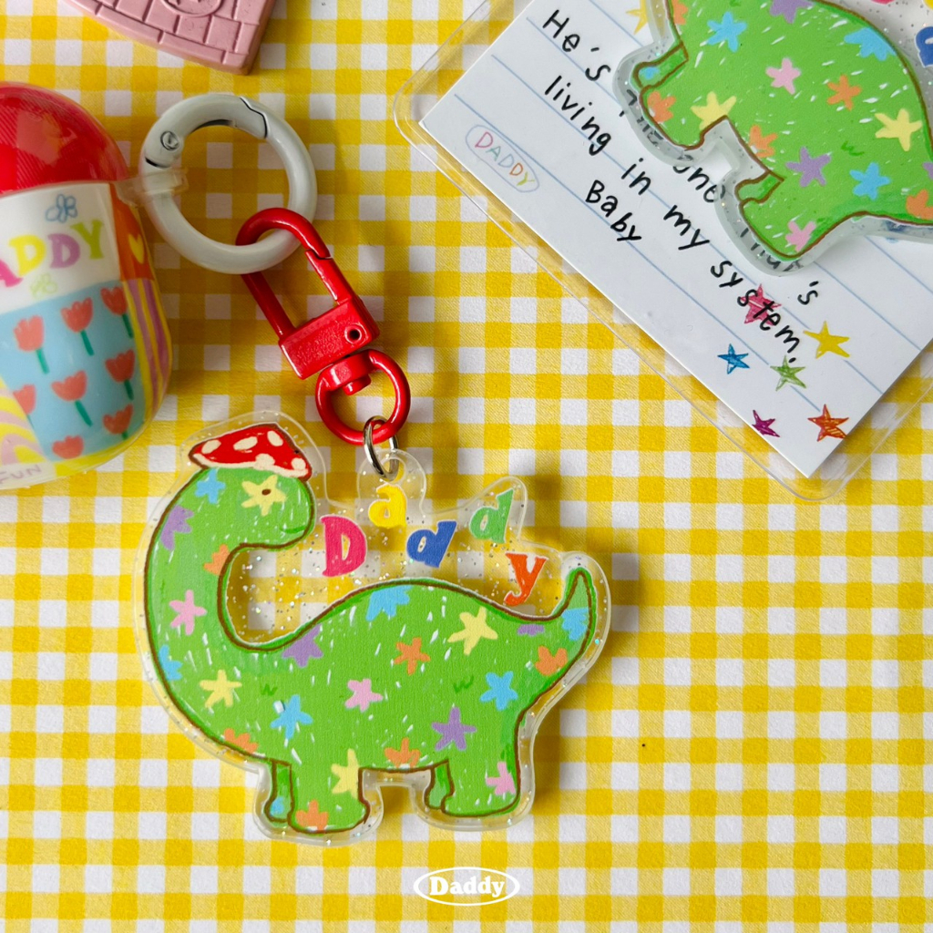 DADDY | Dinosaur Keychain พวงกุญแจ Glitter Acrylic ลายไดโนเสาร์ สีเขียว ...