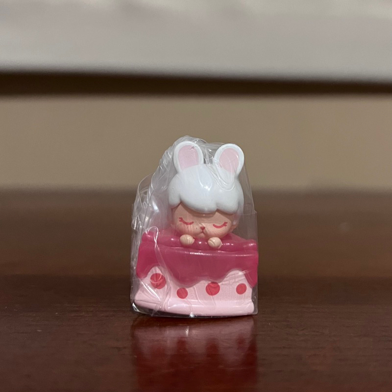 Popmart berry cake mini figurine display toys Zimomo Dimoo Skullpanda ...