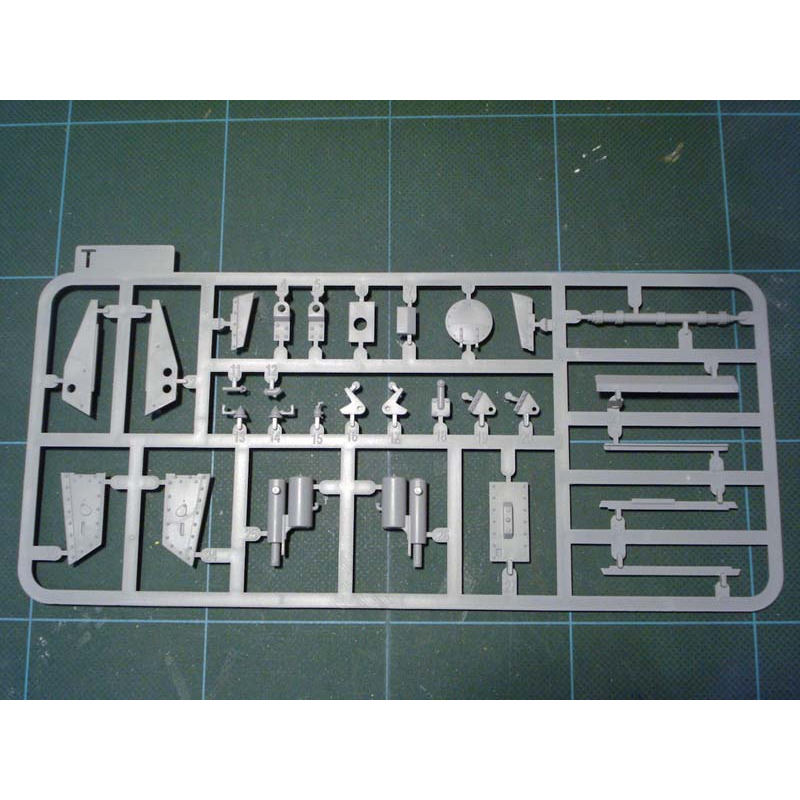พลาสติก โมเดล ประกอบ TAKOM สเกล 1/35 WWI Heavy Battle Tank Mk.I Male ...
