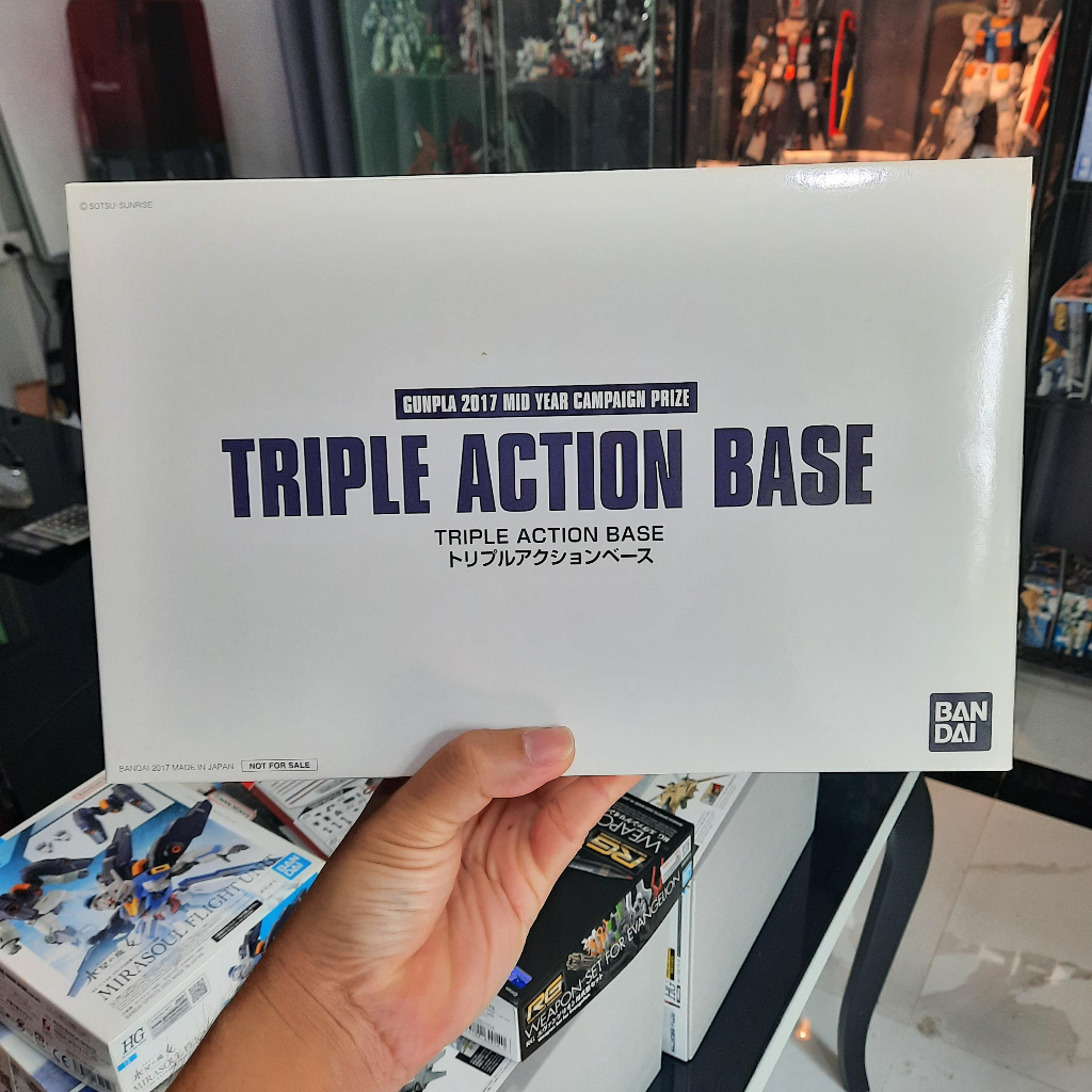 Bandai Limited Triple Action Base | Shopee Thailand