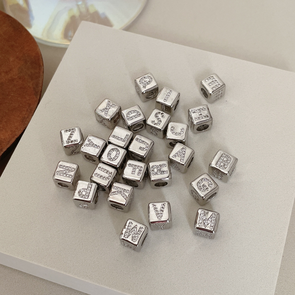 Hadesories Silver Cube Alphabet Charm ชาร์มตัวอักษรทรงลูกบาศก์สีเงิน ...
