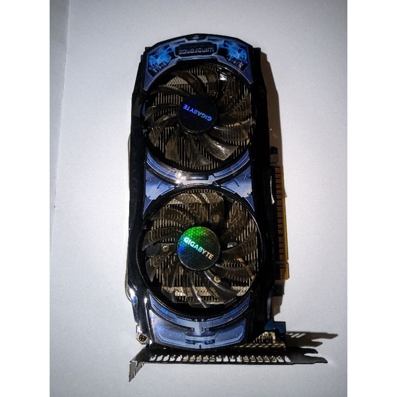 การ์ดจอ (graphic card) gigabyte gts450 1gb 128bit GDDR5 ใช้งานปกติ ...