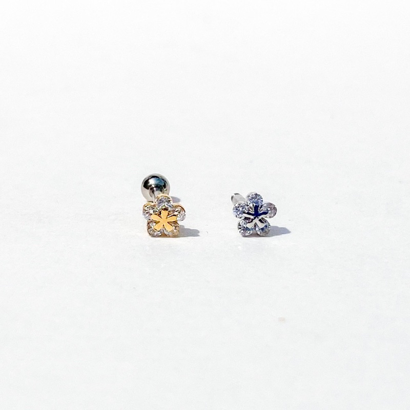 จิวต่างหูเกาหลี More Than Piercing: A076 Laila Flower | Shopee Thailand