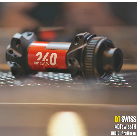 SCHMOLKE ล้อจักรยานเสือหมอบ Carbon รุ่น TLO Disc 45/45mm และ 62/62mm (สติ๊กเกอร์ ดำและขาว ...