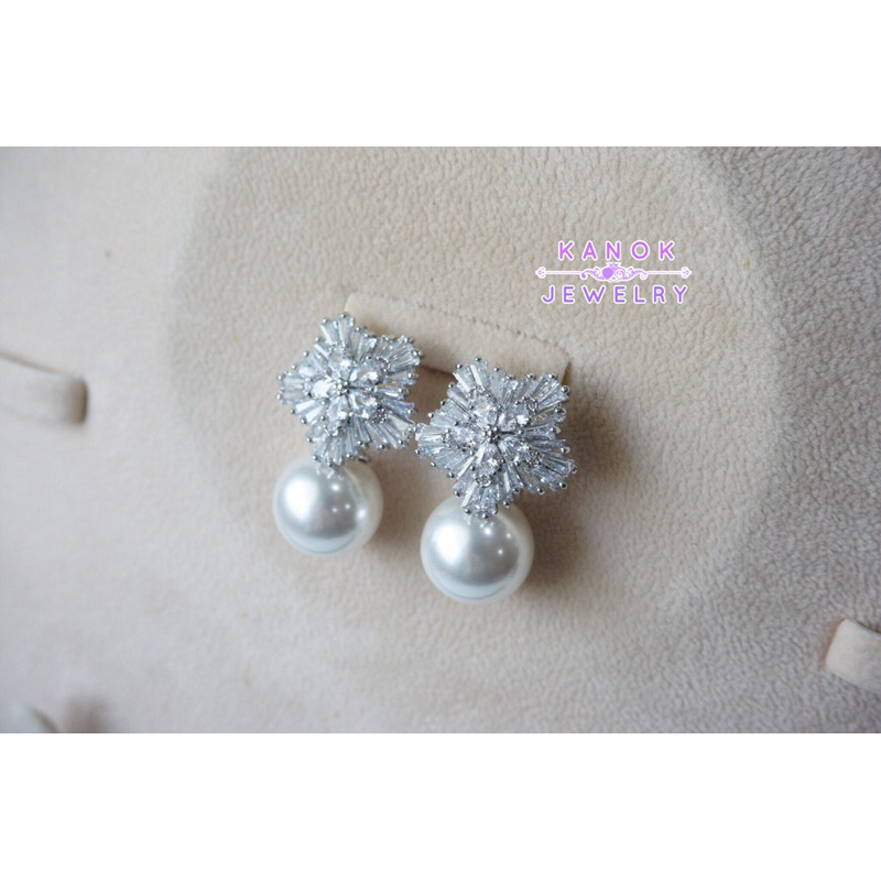 Kanok Jewelry ต่างหูมุกประดับเพชร เพชรสังเคราะห์CZ จัดส่งฟรีEmsพร้อมกล่อง | Shopee Thailand