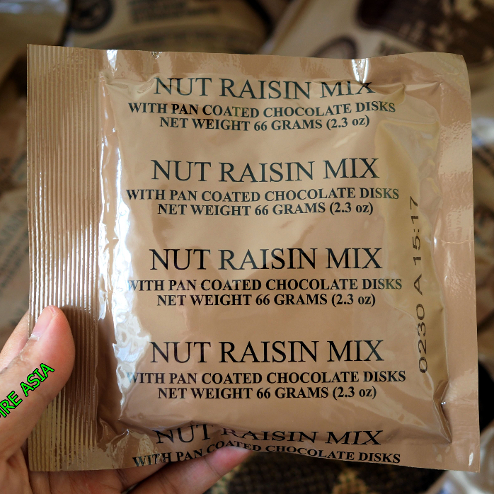 MRE Nut Raisin Mix ( วอลนัท อัลมอนด์ ถั่วลิสง ลูกเกด ช๊อกโกแลต รวม ...