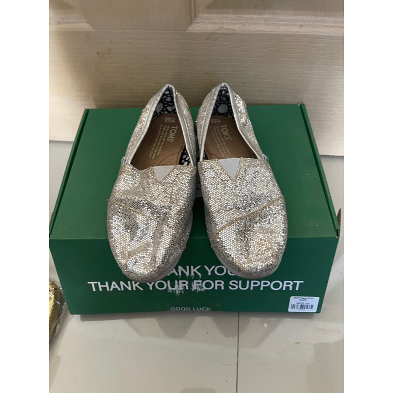 รองเท้าtomsมือ2 ไซร์ W5.5สภาพ70% ไม่มีอุปกรณ์ | Shopee Thailand