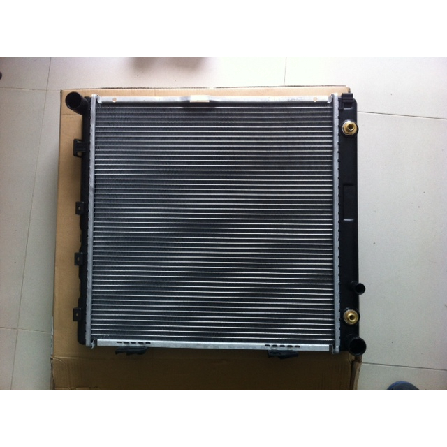 หม้อน้ำรถยนต์ เบนซ์ W124 E220 Radiator Mercedes Benz W124 E220 1988 ...