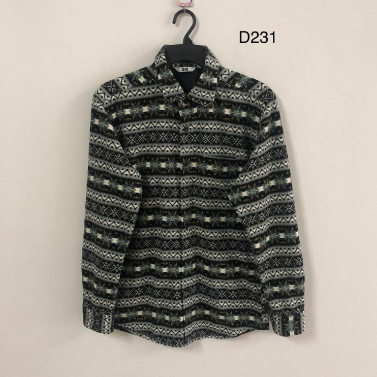 M(ช) เสื้อเชิ้ตกันหนาว ผ้าฟลีซ fleece (D231) แบรนด์ uniqlo ยูนิโคล่ | Shopee Thailand