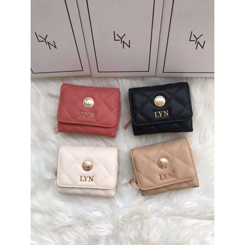LYN ACCS New Round Metal Trifold Trifold Compact Wallet กระเป๋าสตางค์ ...