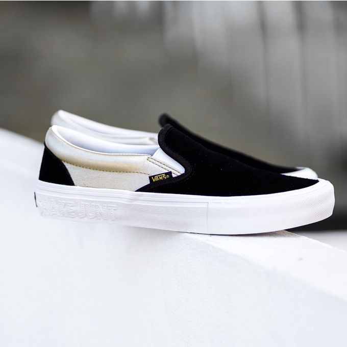 [ของแท้ ส่งไว จากไทย] VANS SLIP-ON PRO "SHAKE JUNT" [VANS x SHAKE JUNT ...